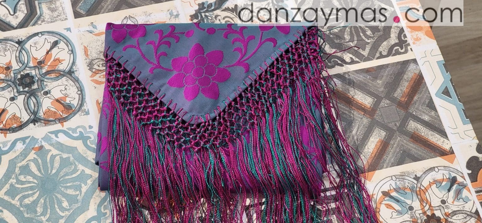 Mantón pico relieve 2410 - Danza y Más
